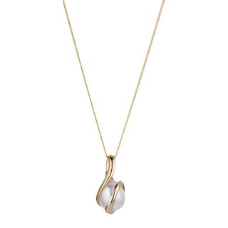 9ct Gold Cultured Freshwater Pearl Pendant | H.Samuel