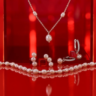 Sterling Silver Cultured Freshwater Pearl Station Necklace | H.Samuel