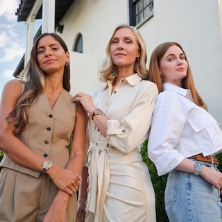 Garmin Lily 2 Coconut Tone Silicone Strap Watch | H.Samuel